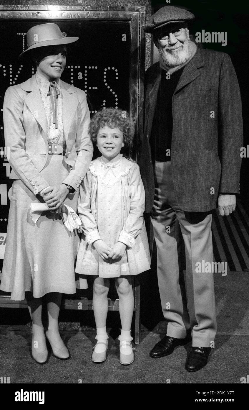 File Photo Ann Reinking Has Passed Away At 71 Ann Reinking Aileen Quinn And John Huston