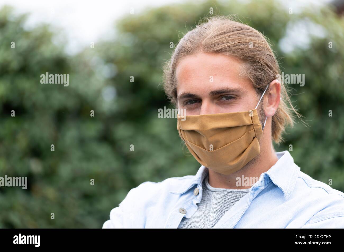Nose mask hi-res stock photography and images - Alamy