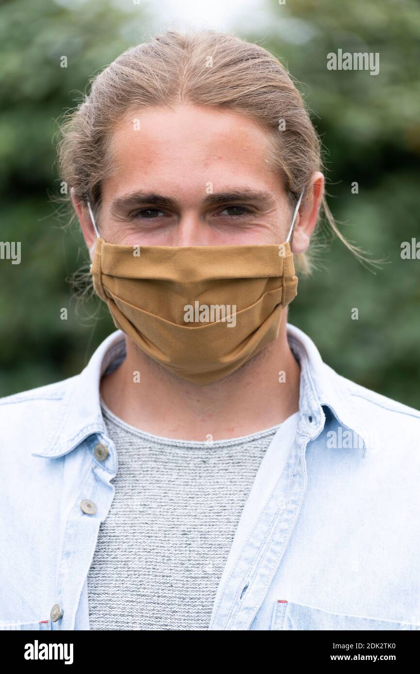 Nose mask hi-res stock photography and images - Alamy
