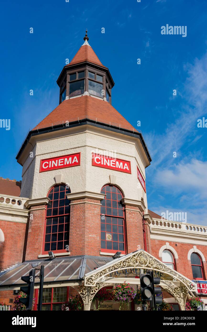 Bognor cinema hi-res stock photography and images - Alamy