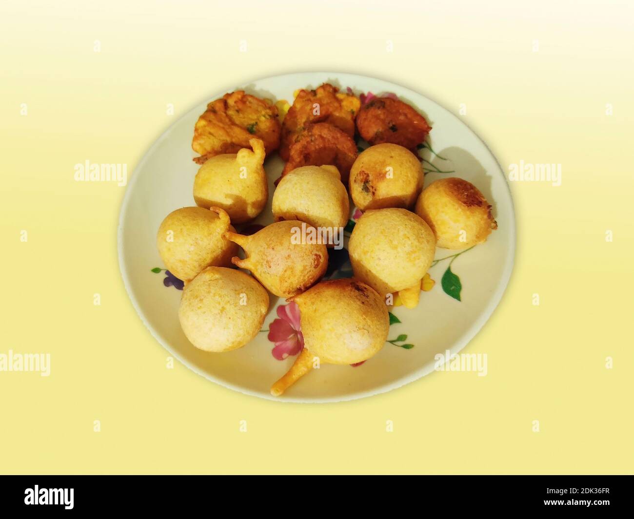 Indian Favourite Street Fried Food Pakora Also Know as Pakoda, Bhajiya ...