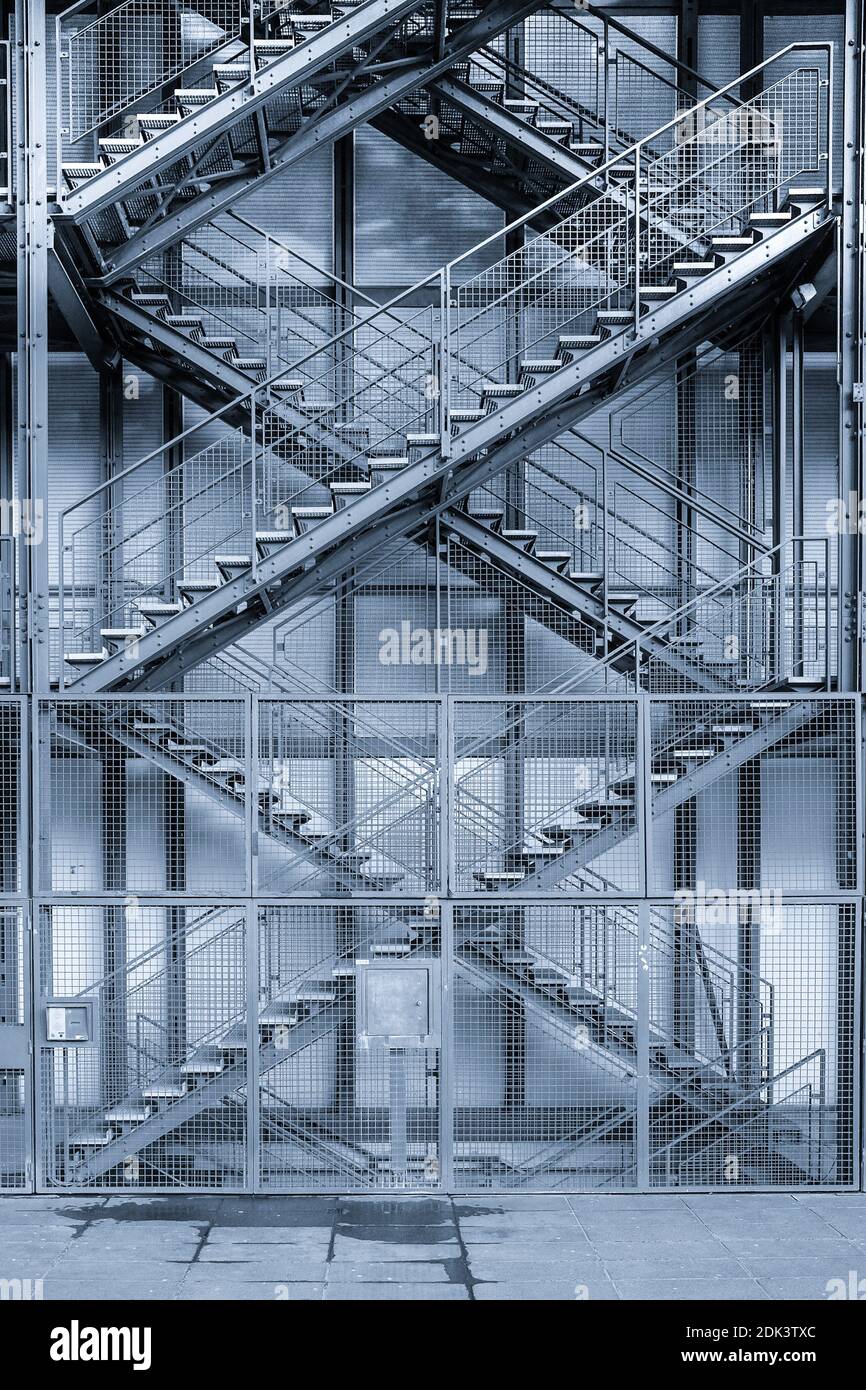 Detail metal fire escape stairs hi-res stock photography and images - Alamy