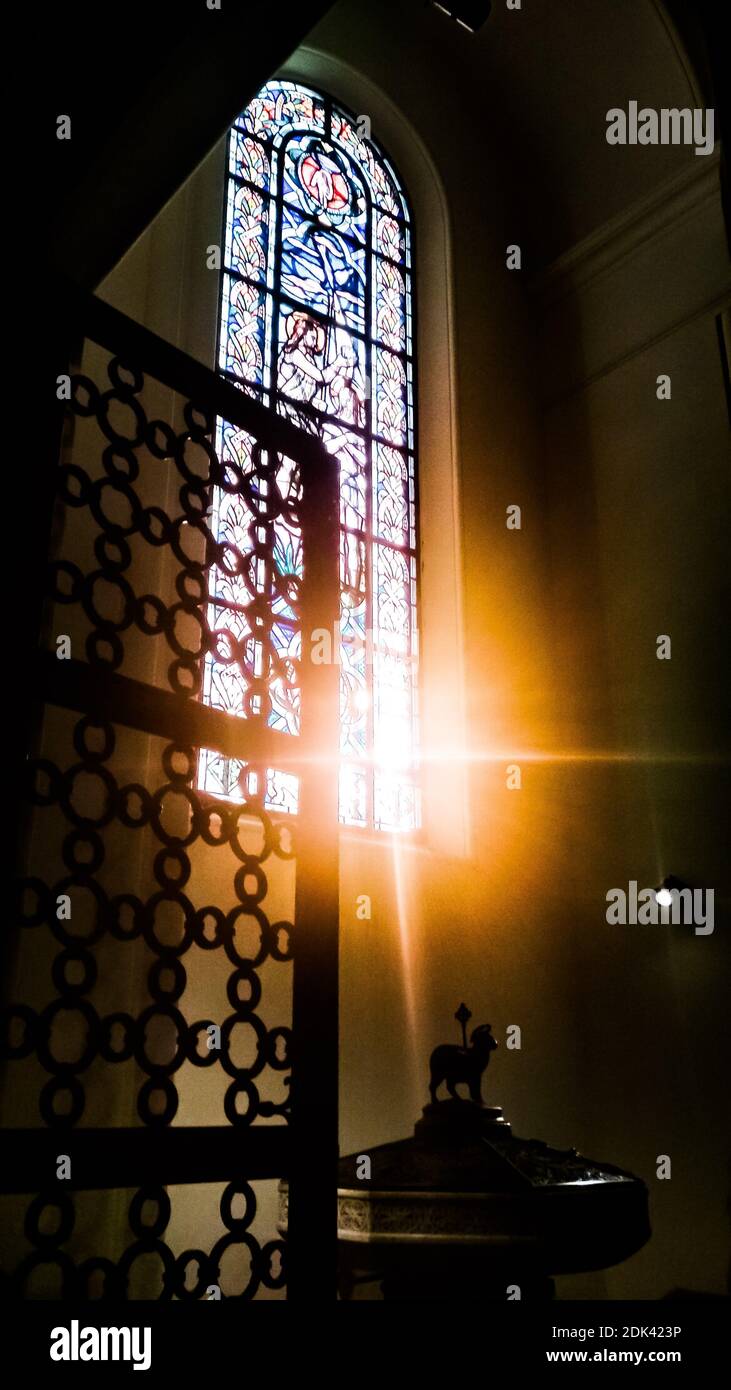 Stained glass window sunbeam hi-res stock photography and images - Alamy