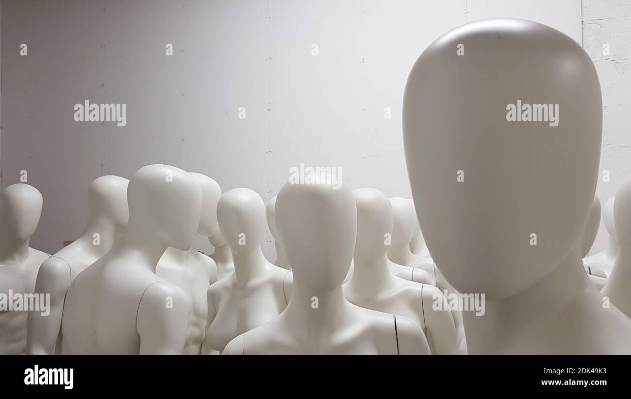 Close-up Of Mannequins Against Wall Stock Photo - Alamy