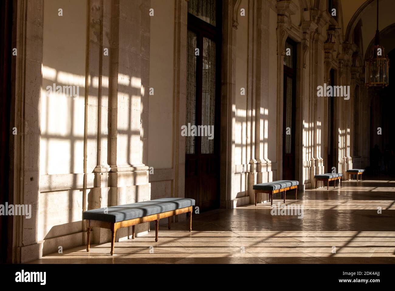 Corridor seat bench benches hi-res stock photography and images - Alamy