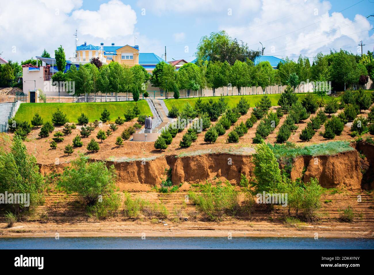 Steep river bank slopes hi-res stock photography and images - Alamy