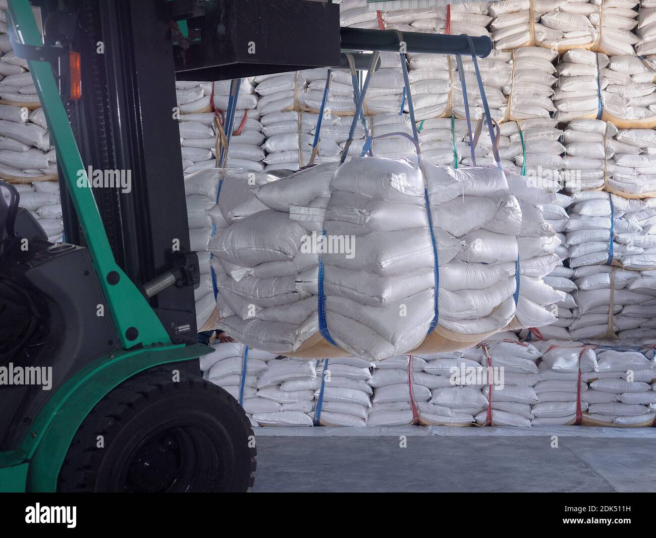 Large sack sugar hi-res stock photography and images - Alamy