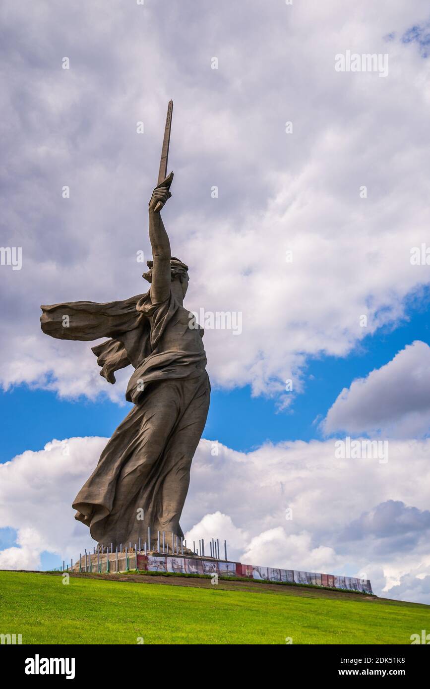 VOLGOGRAD, RUSSIA - 26 MAY 2019: Motherland Calls monument in Volgograd ...