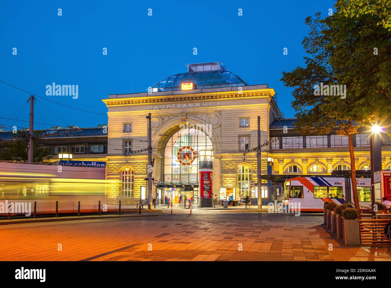 Germany, Baden-Wuerttemberg, City of Mannheim. Main station Stock Photo ...