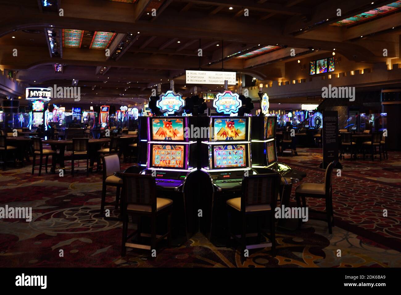 Excalibur hotel & casino, las vegas hi-res stock photography and images ...