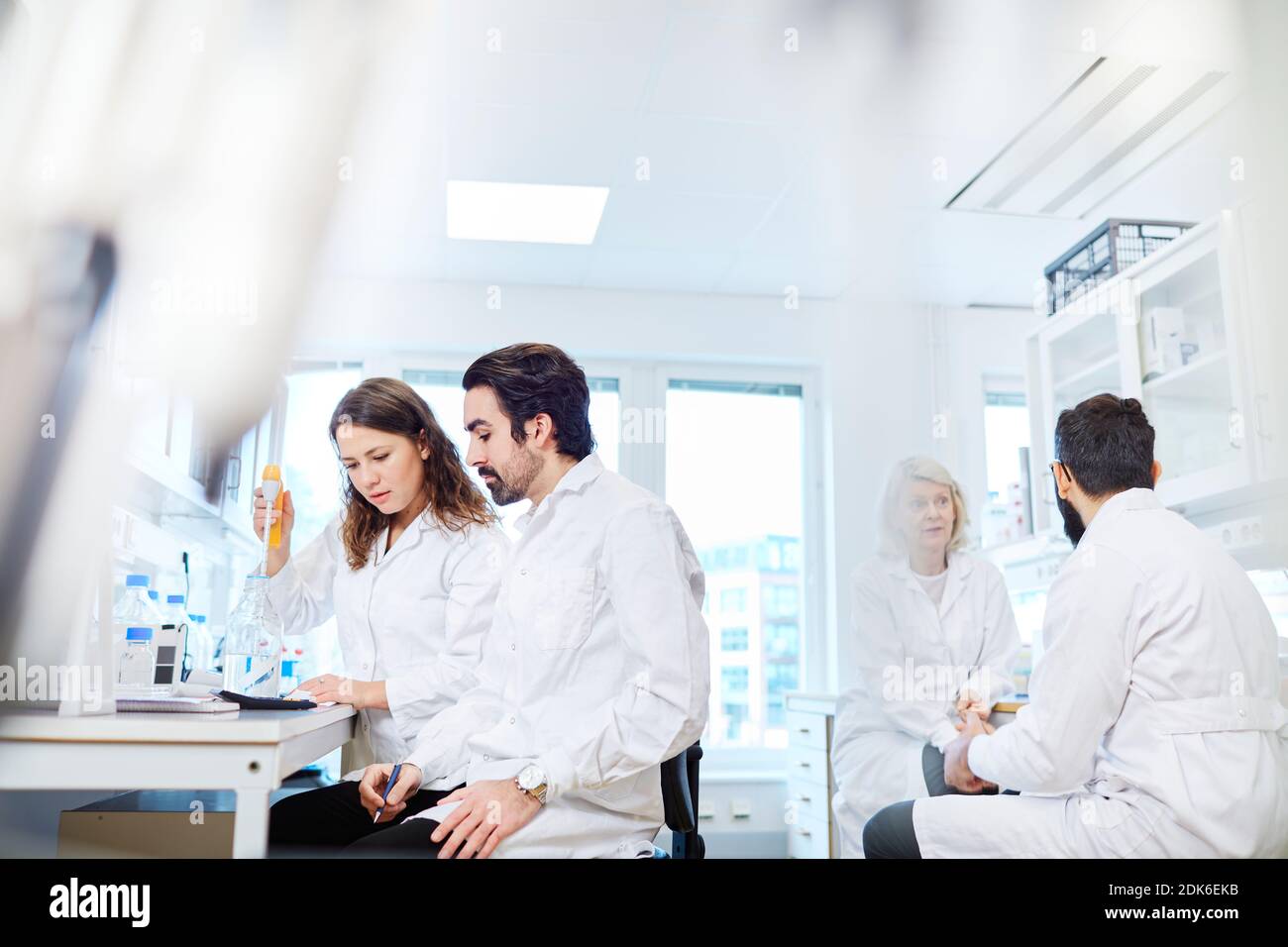 Laboratory knowledge hi-res stock photography and images - Alamy