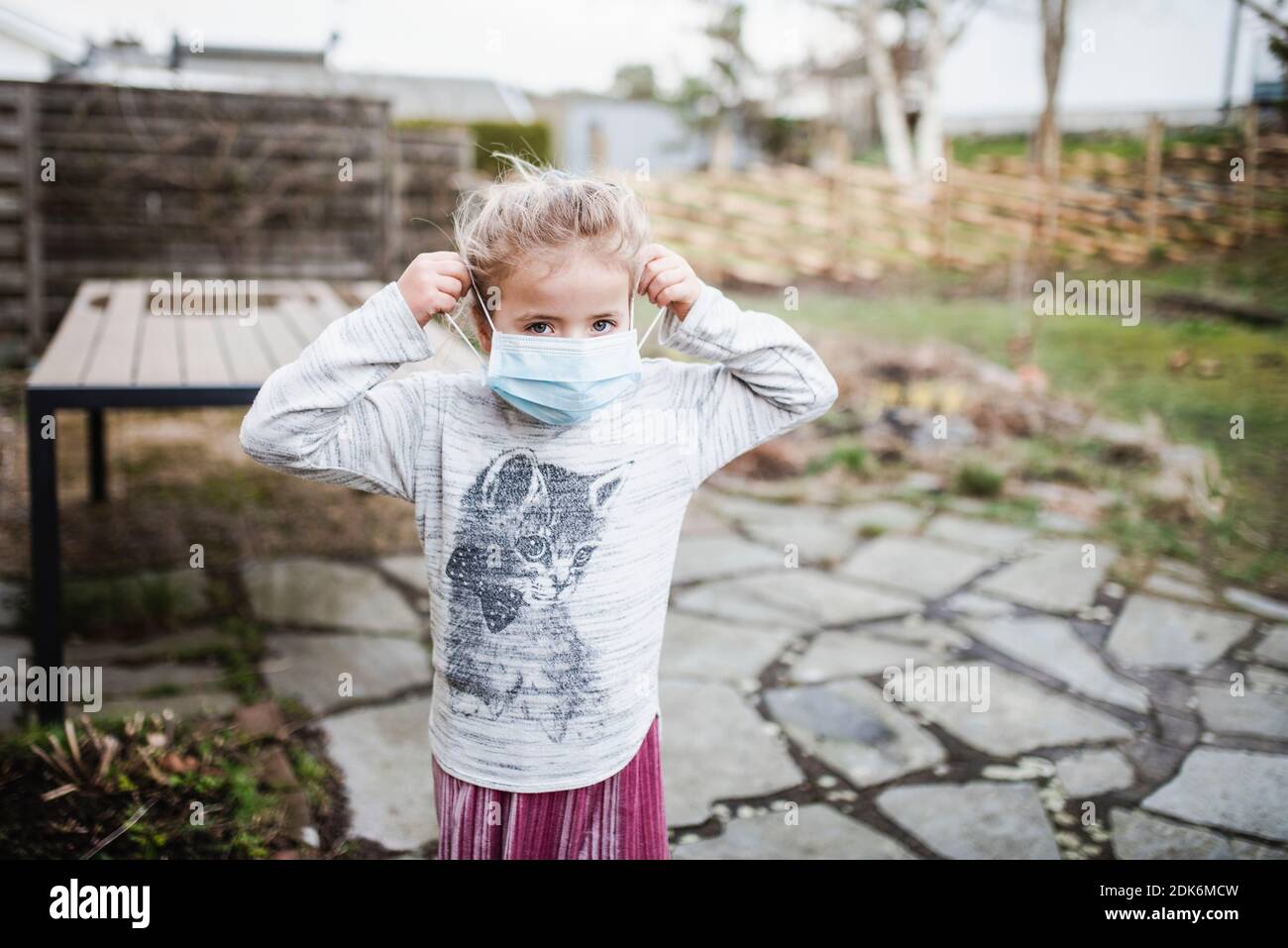 Flu children hi-res stock photography and images - Alamy