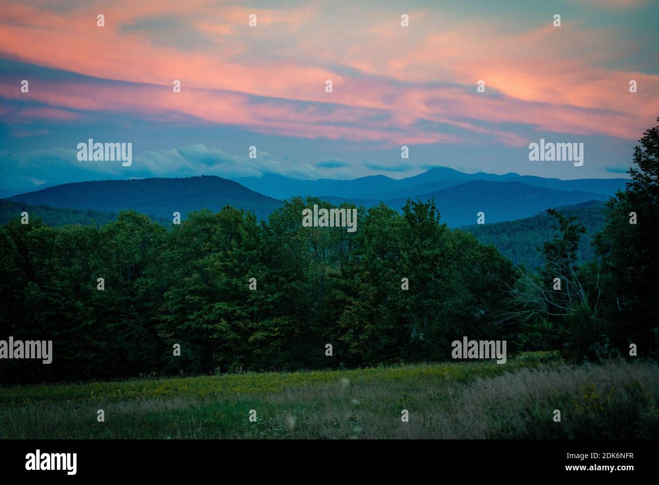 Adirondackmountains hi-res stock photography and images - Alamy