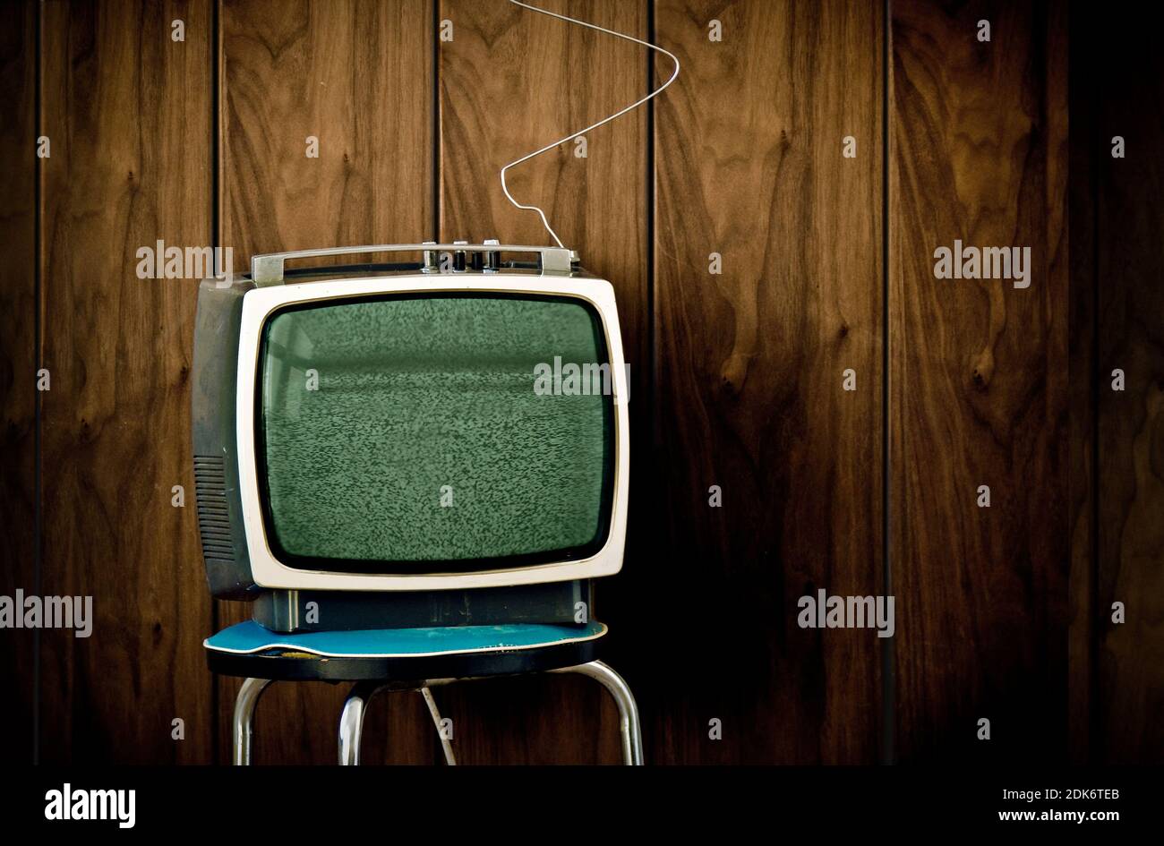 70s tv set hi-res stock photography and images - Alamy