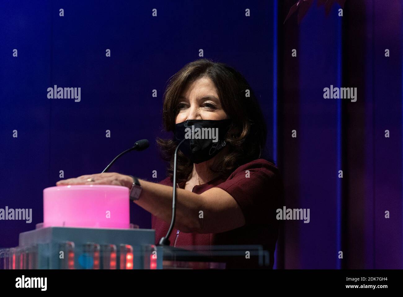 Lieutenant Governor Kathy Hochul delivers remarks during Saks Fifth ...