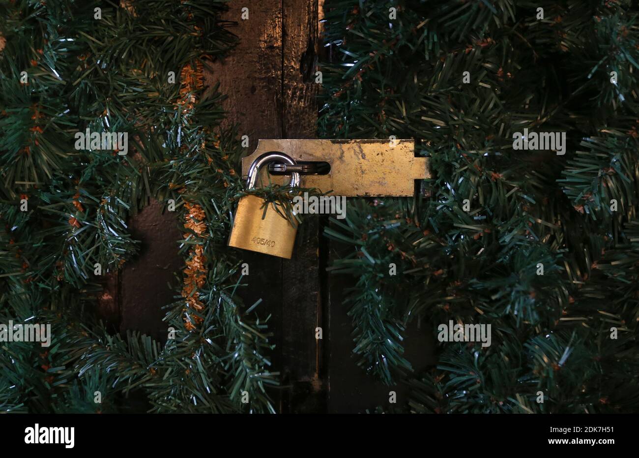 Orphaned door hi-res stock photography and images - Alamy