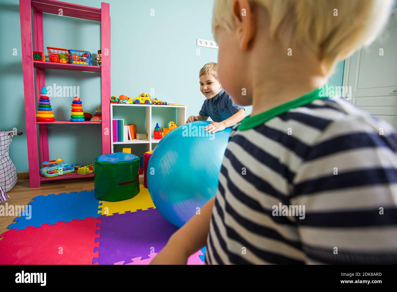 Physical development of little boys in the kindergarten Stock Photo - Alamy
