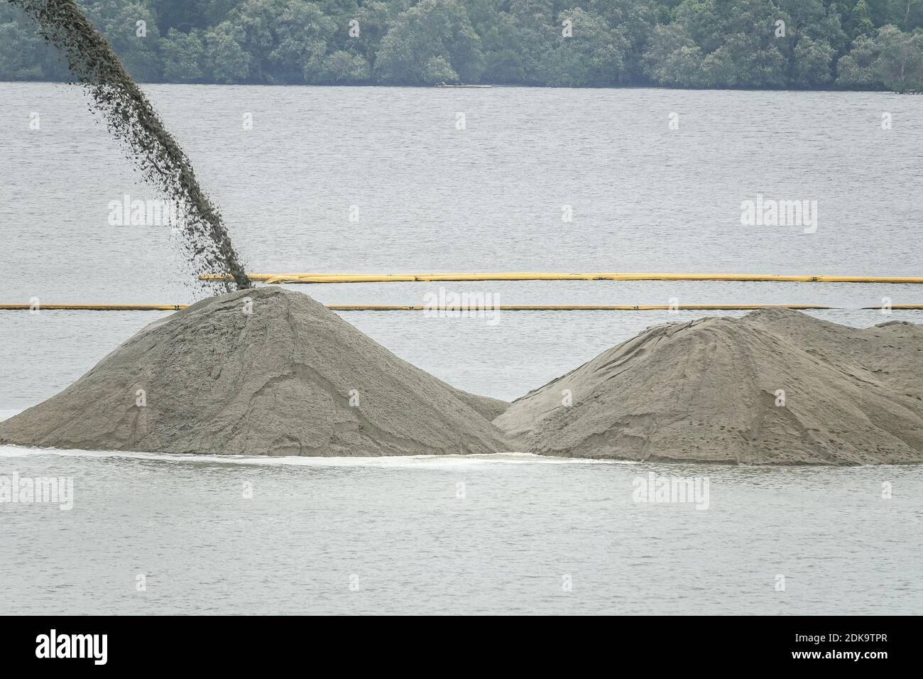 Dredging Beach Pipe High Resolution Stock Photography and Images - Alamy