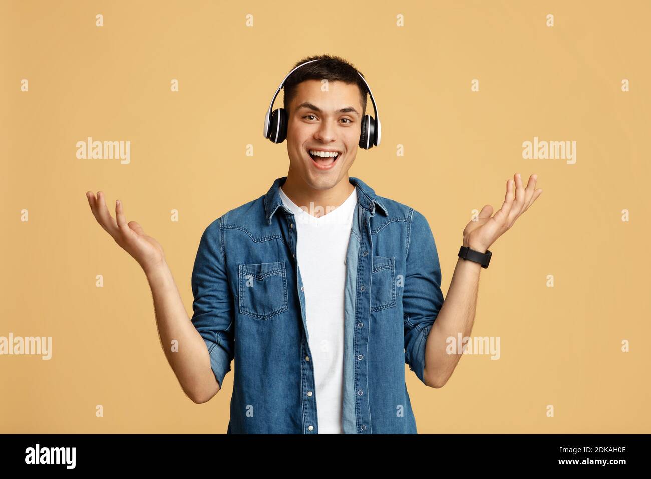 Spare time activity hi-res stock photography and images - Alamy