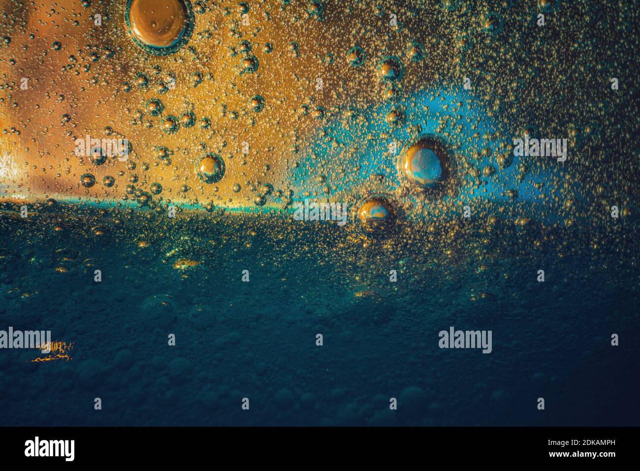 Dish soap bubbles hi-res stock photography and images - Alamy