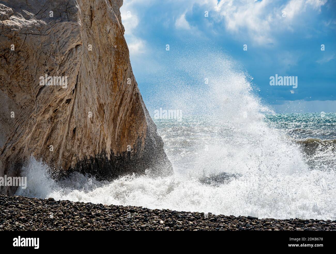 Sea Ocean Waves Hitting Rocks High Resolution Stock Photography and ...