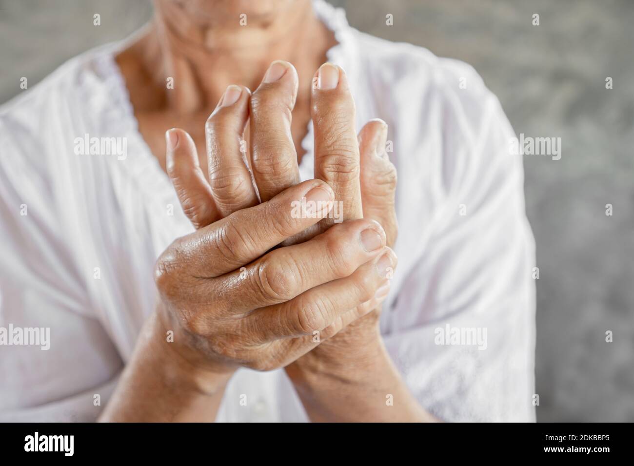Fractured Finger Hand High Resolution Stock Photography and Images - Alamy