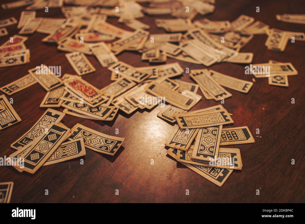 Card chinese game games hi-res stock photography and images - Alamy