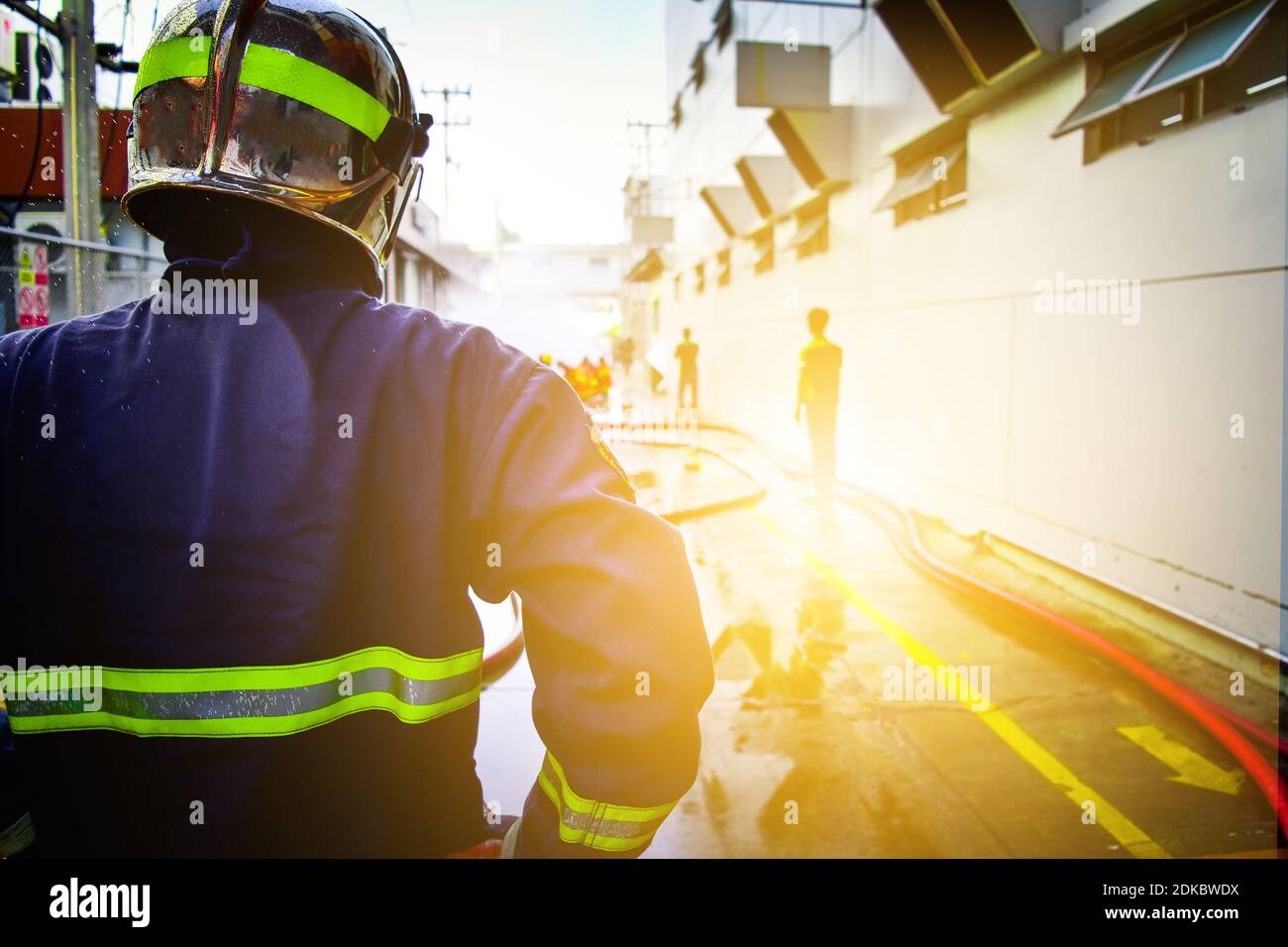 Standing architecture building exterior rescue hi-res stock photography ...