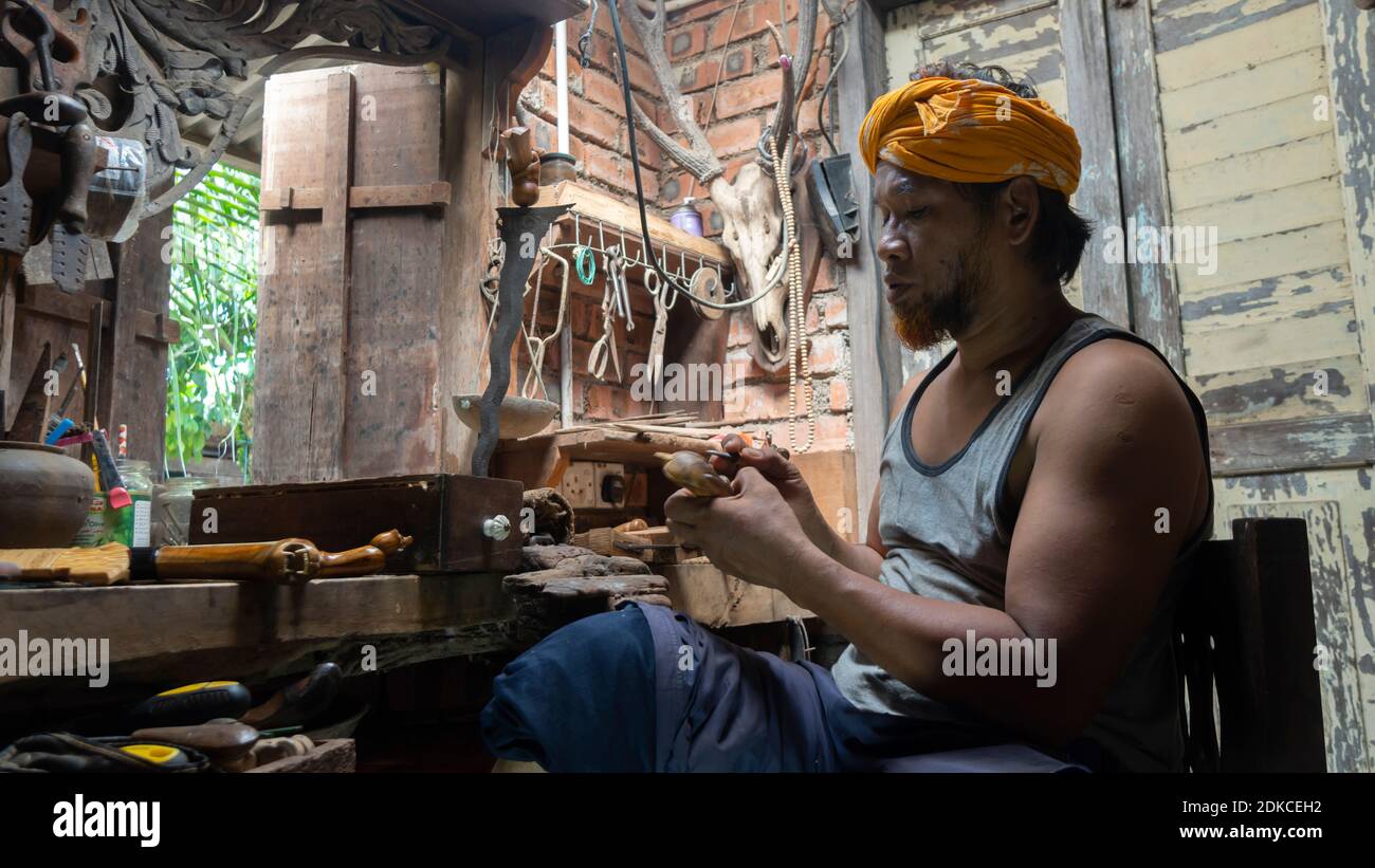 Malaysia keris making hi-res stock photography and images - Alamy