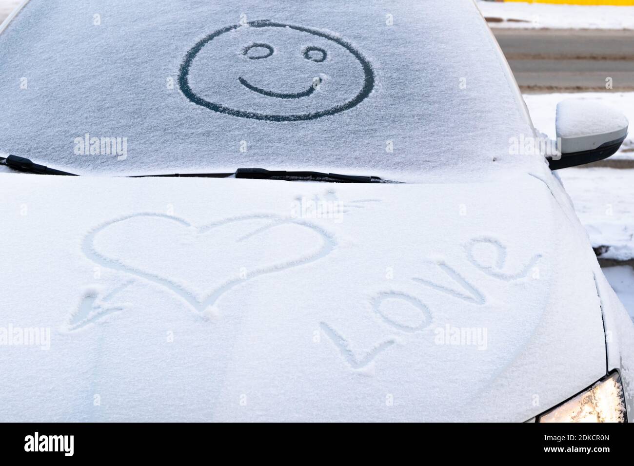 Windshield car smiley face hi-res stock photography and images - Alamy