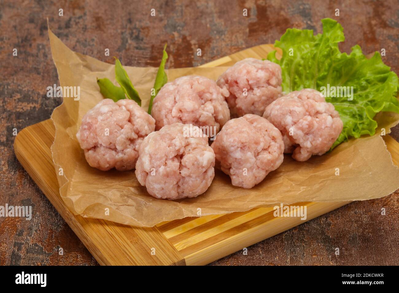 Homemade raw pork minced meatball ready for cooking Stock Photo - Alamy