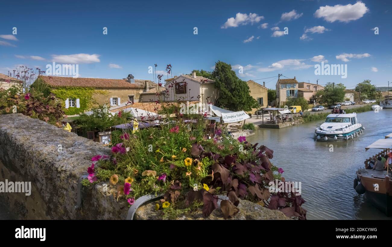 Canal du midi le somail hi-res stock photography and images - Alamy