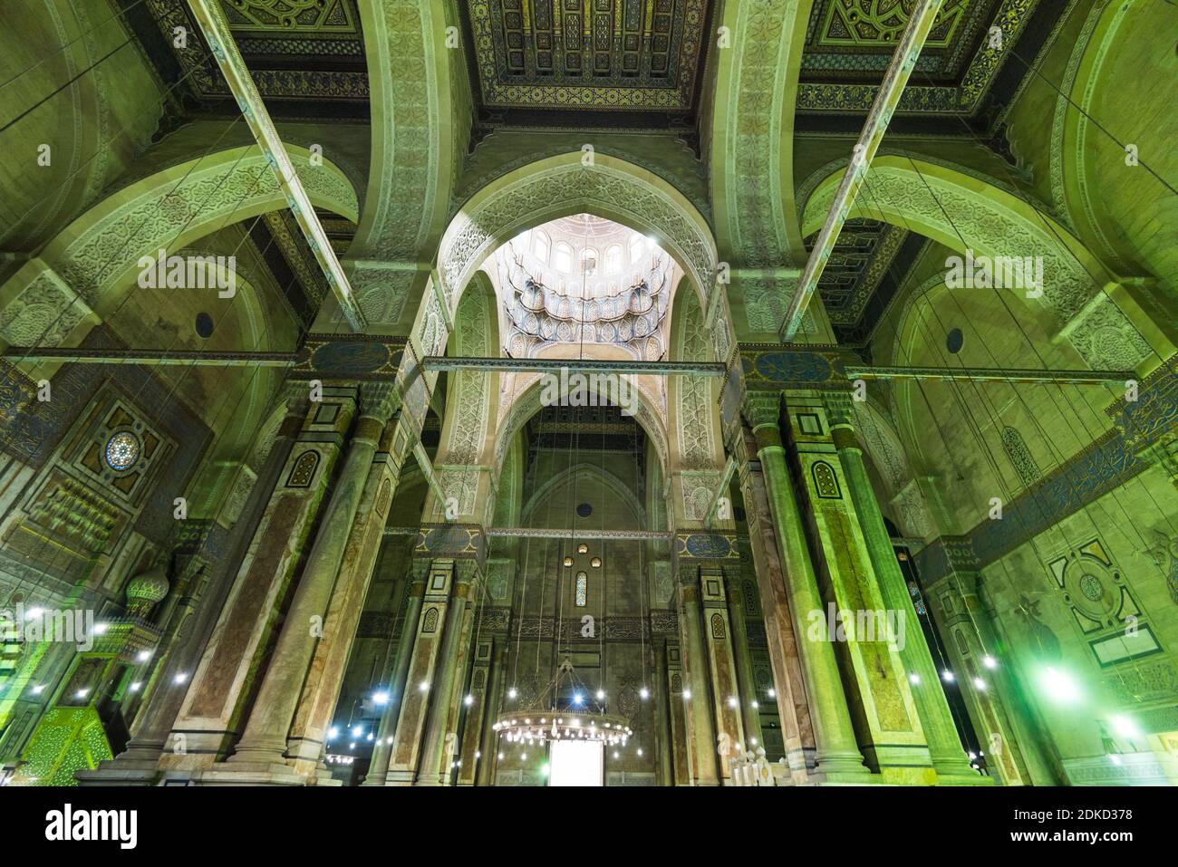 Interiors of the Mosque of Al Rifai (Al-Refai, Al-Refa'i or the Refaai ...