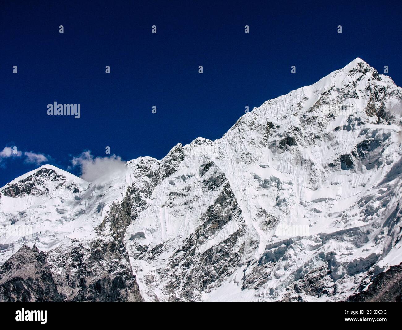 Mount everest climbing crowd hi-res stock photography and images - Alamy
