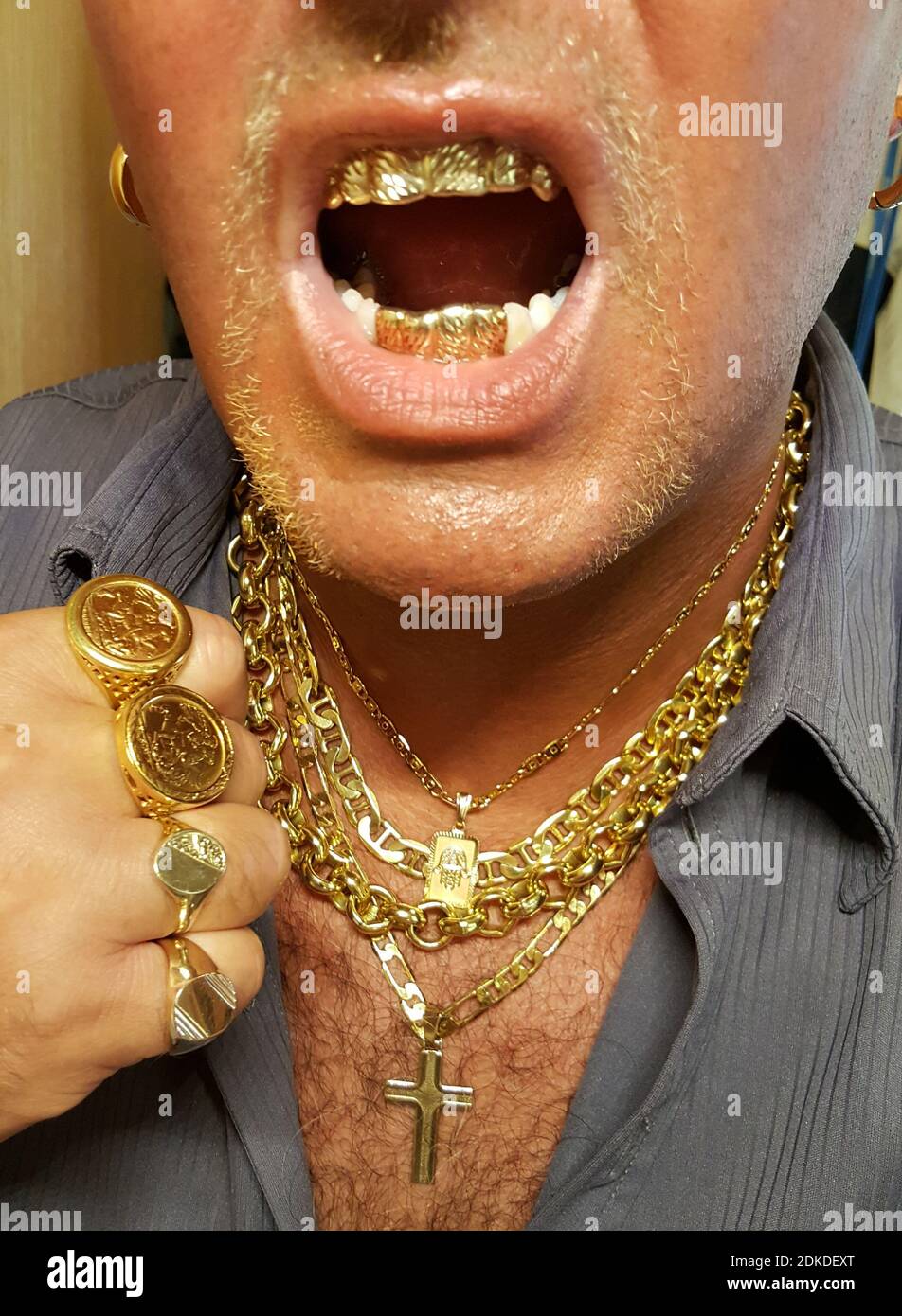 Gold Chains Man High Resolution Stock Photography and Images - Alamy