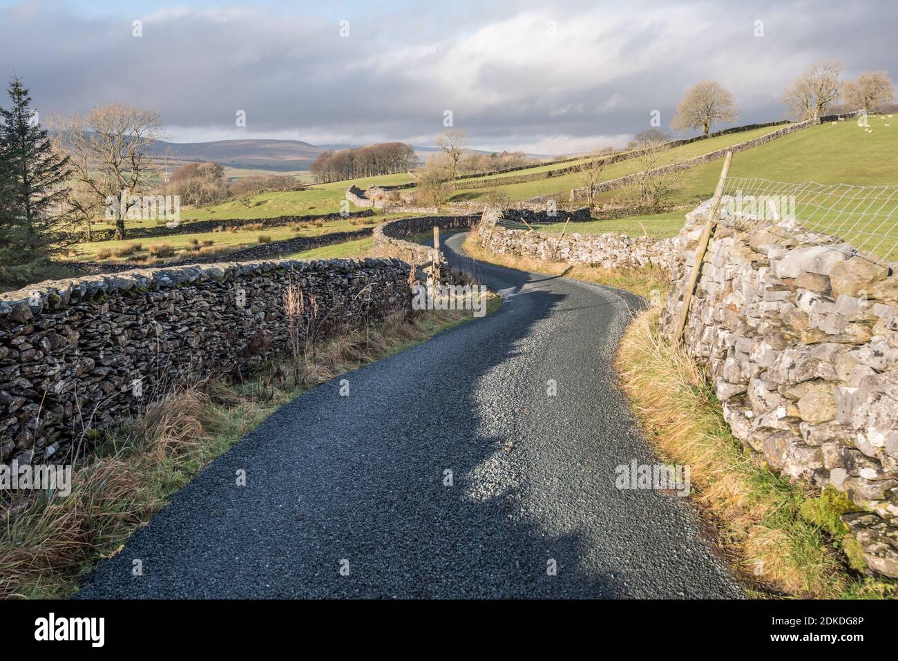 A quiet lane hi-res stock photography and images - Alamy