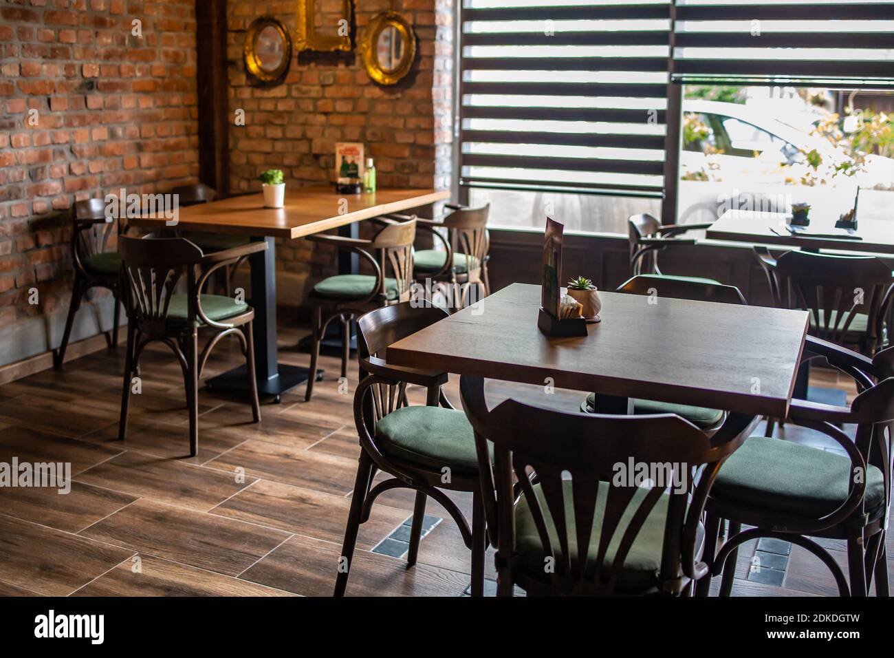 Small restaurant idea hi-res stock photography and images - Alamy