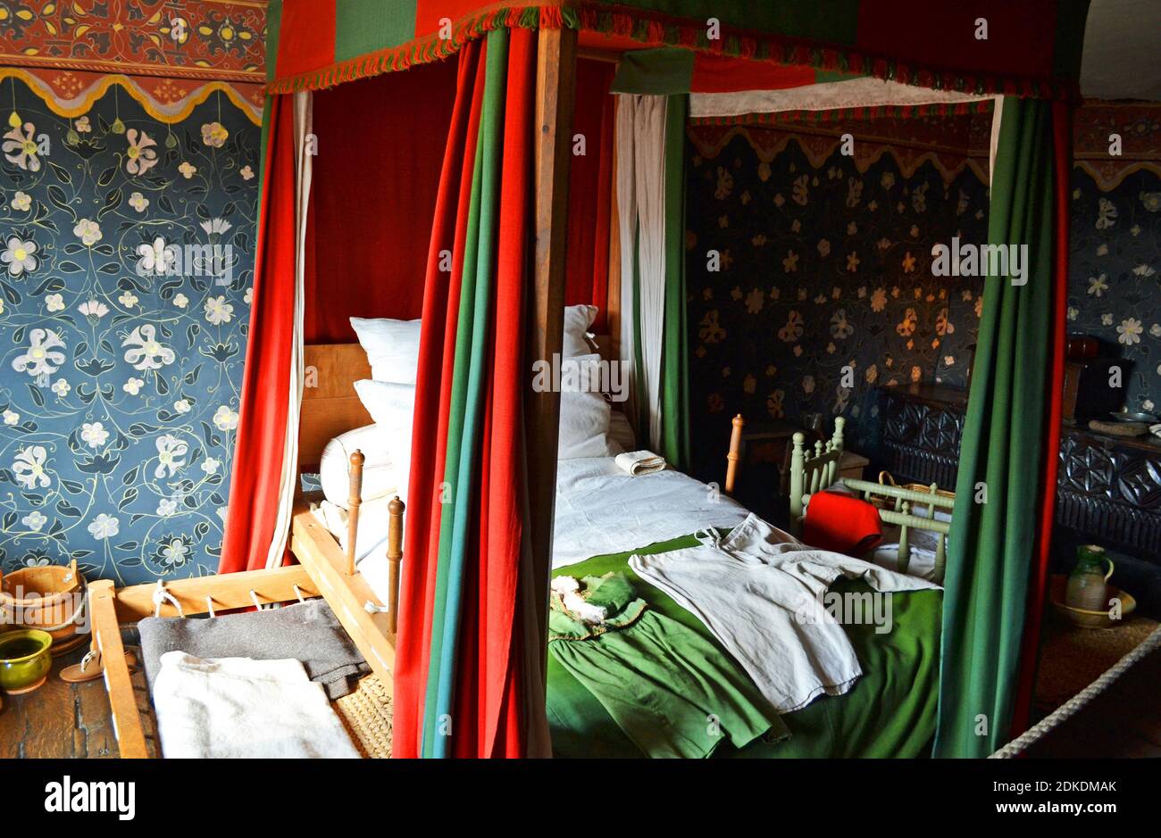 Shakespeare's Birthplace. His parents' bedroom, with four poster bed ...