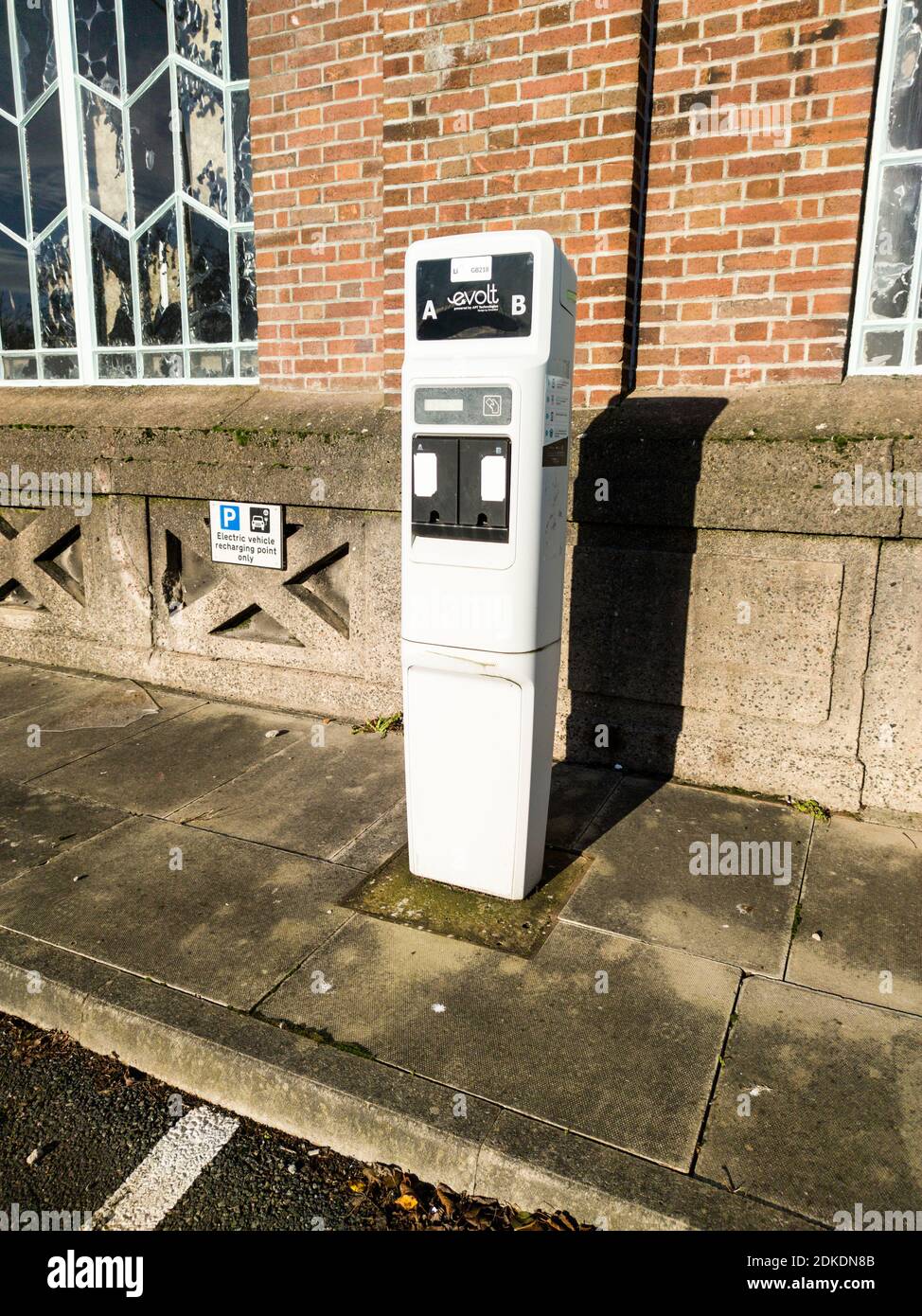 electric charging point Stock Photo - Alamy