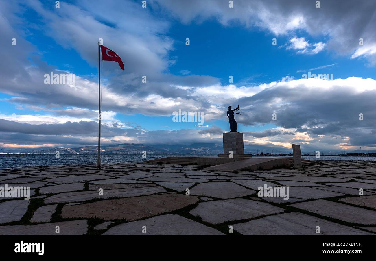 Statue of Justice The combination of Justitia, the Roman goddess of ...