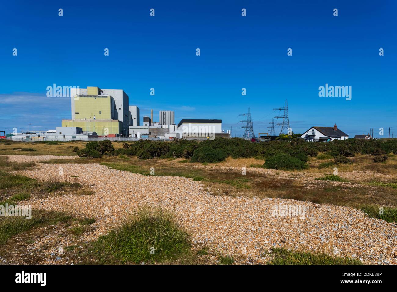 Dungeness nuclear power station kent hi-res stock photography and ...