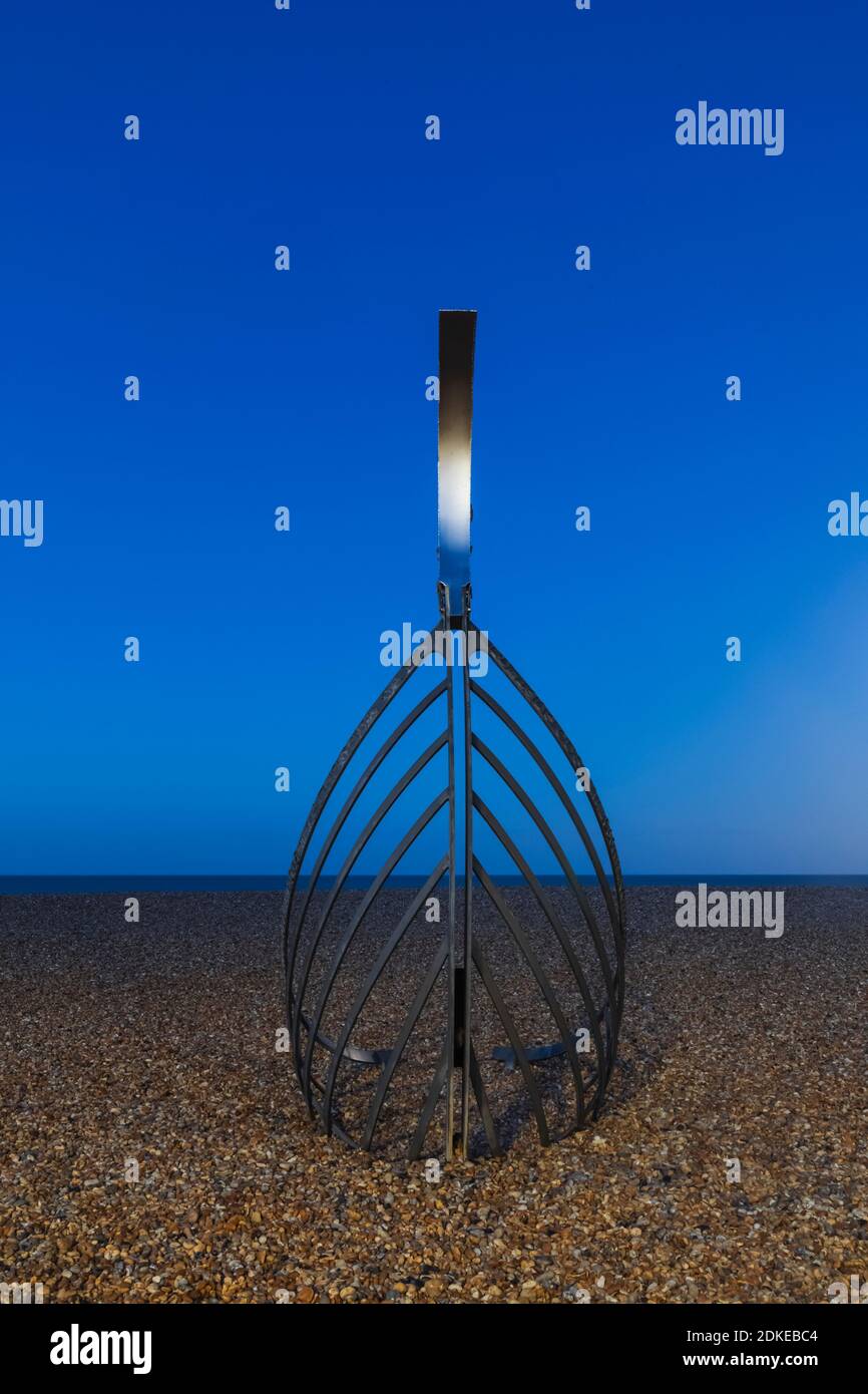 English longboat hi-res stock photography and images - Alamy