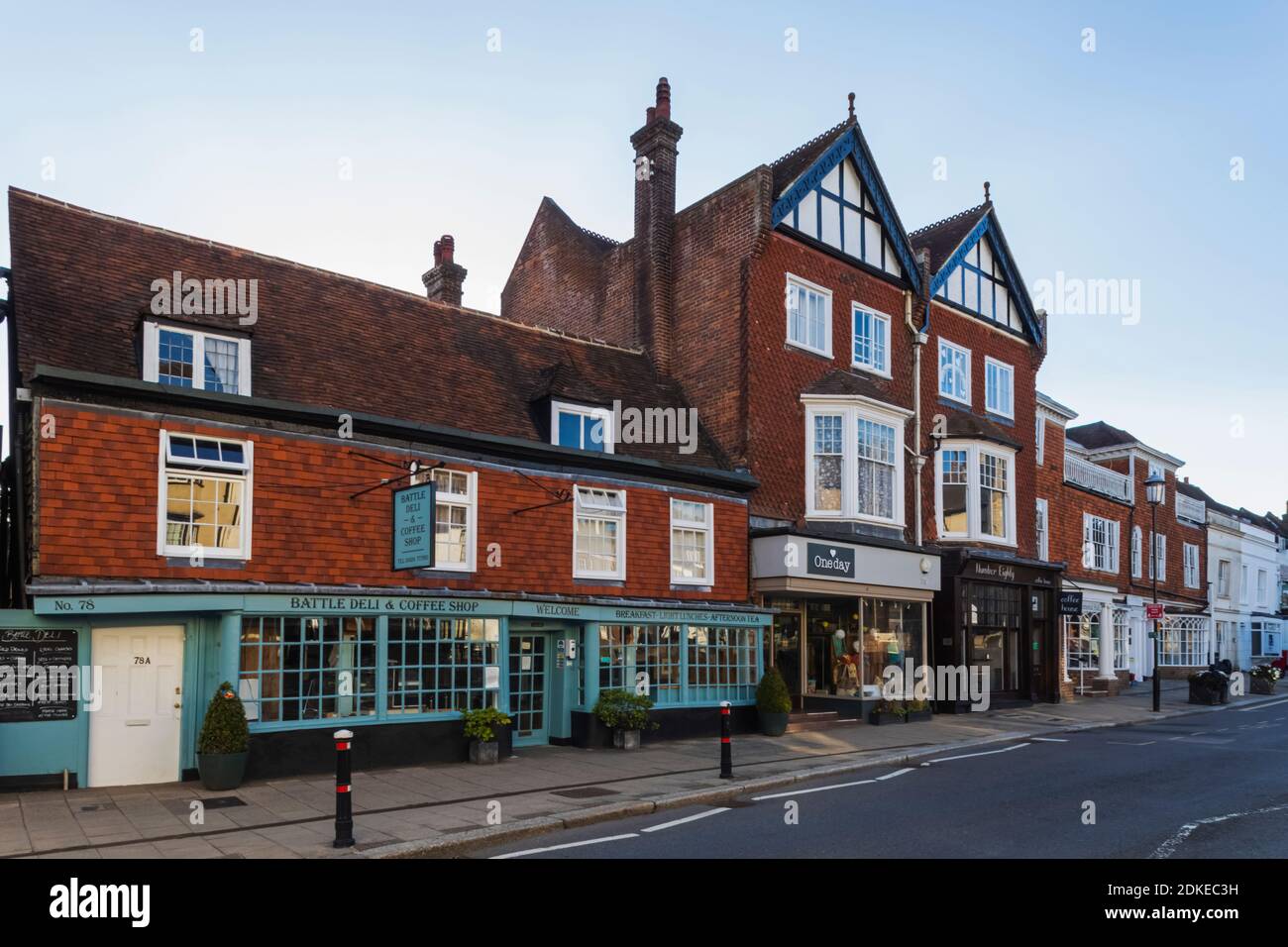 Battle high street hi-res stock photography and images - Alamy