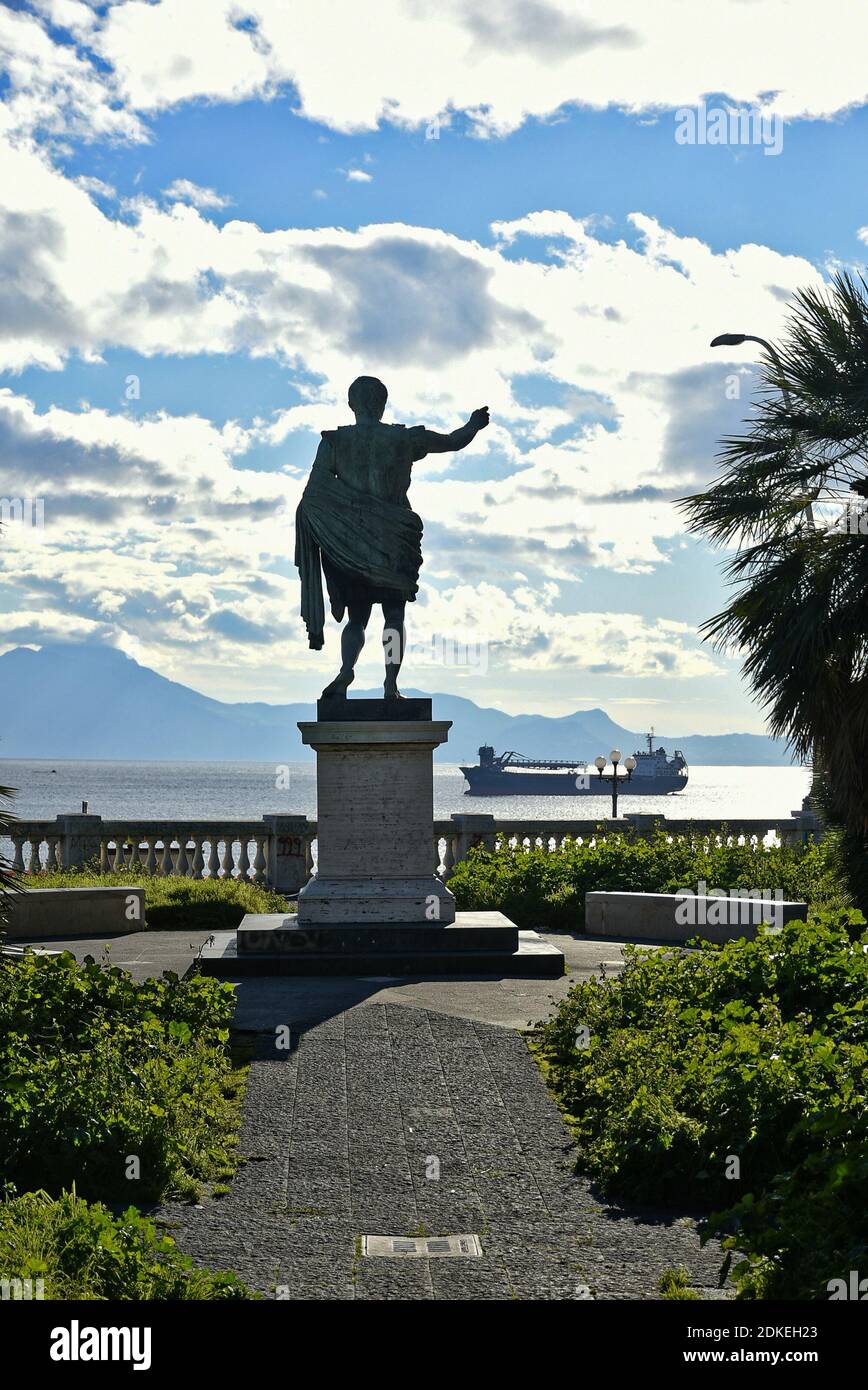 Naples statue park hi-res stock photography and images - Alamy