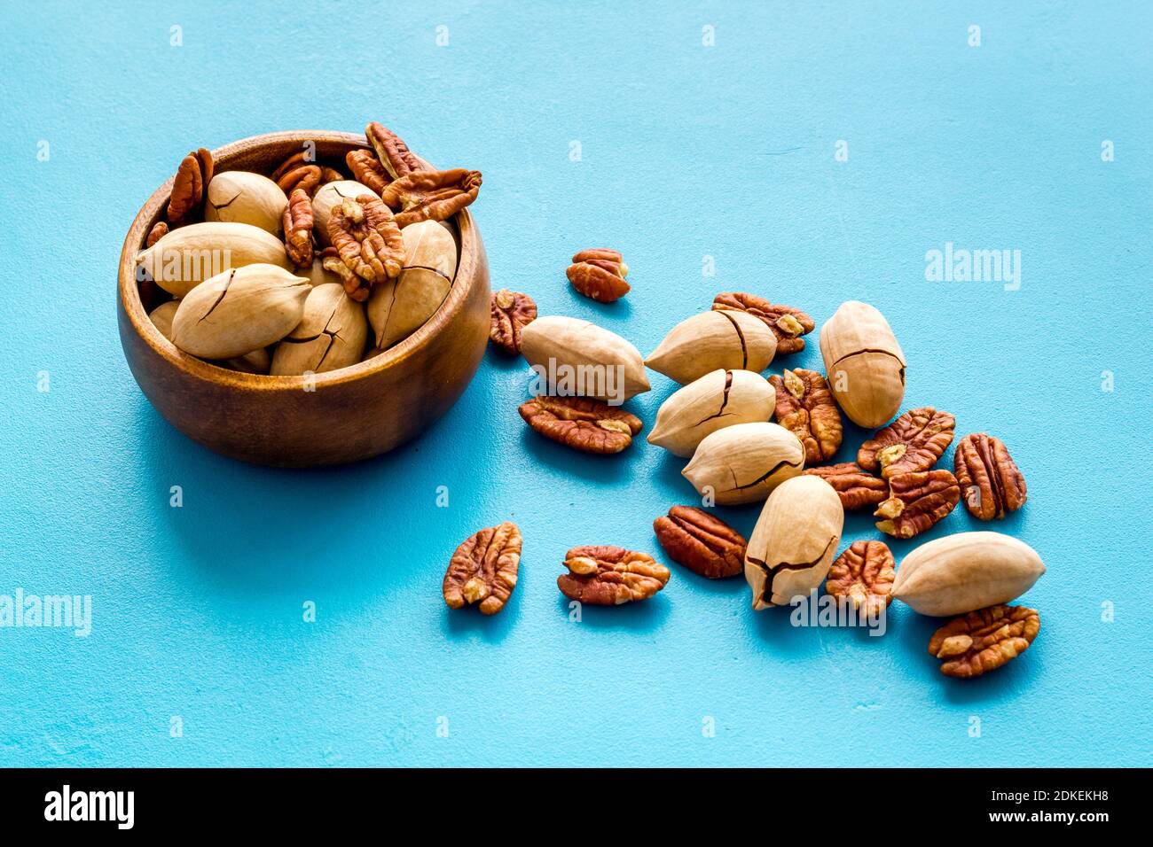 Close up of pecan nuts set. Food background Stock Photo - Alamy