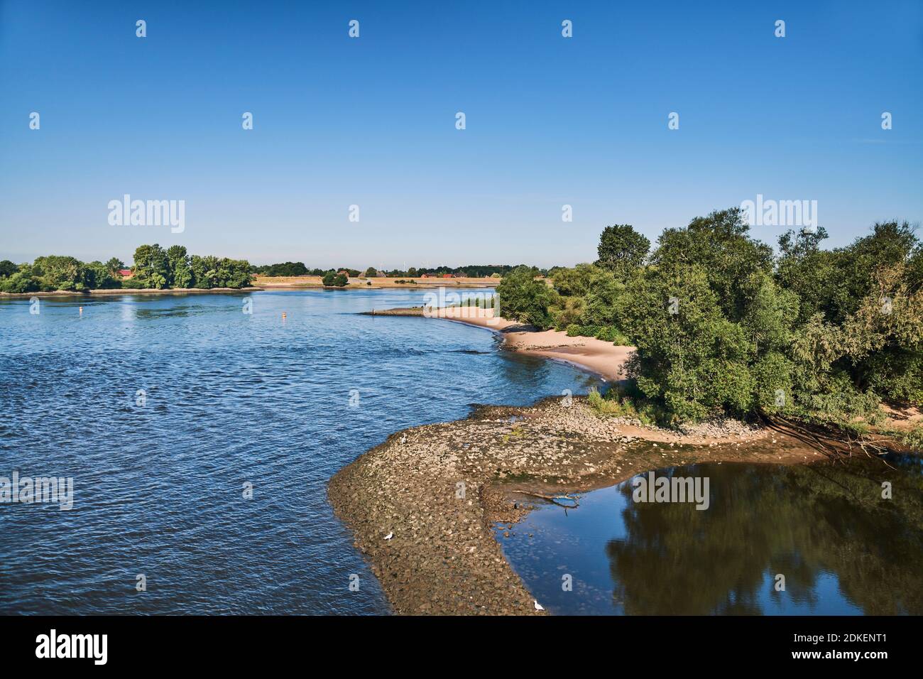 Elbe island hi-res stock photography and images - Alamy