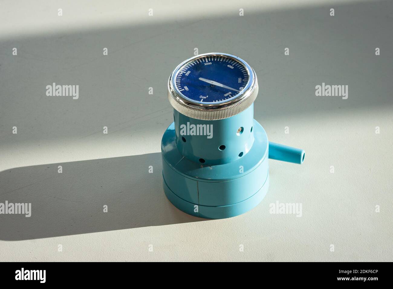 Lung capacity test hi-res stock photography and images - Alamy