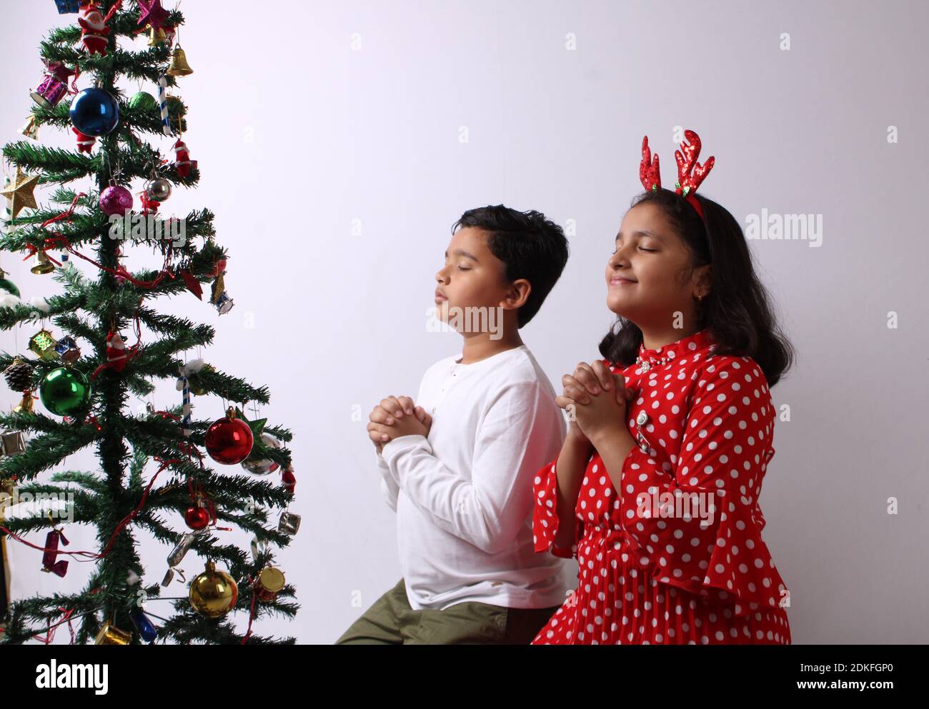 Indian wish tree hi-res stock photography and images - Alamy