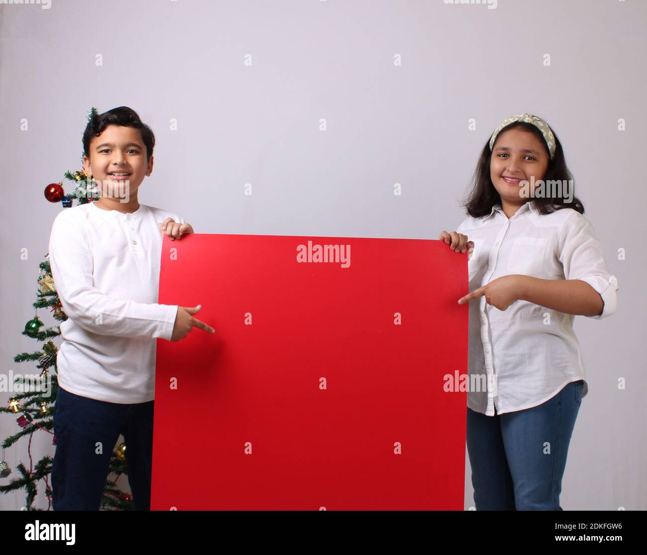 Empty child hi-res stock photography and images - Alamy