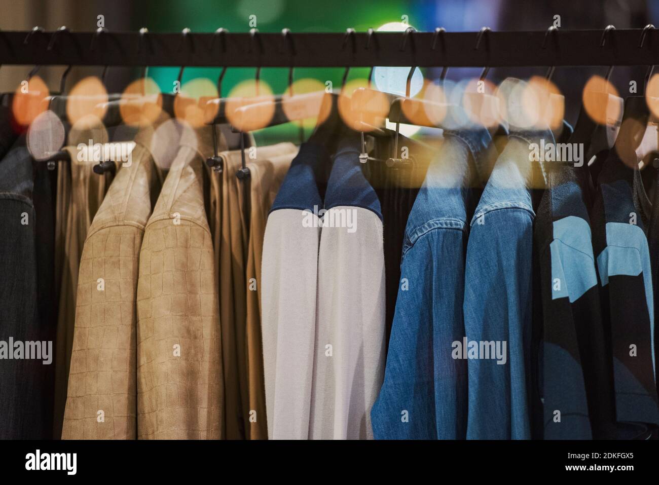 Shopping mall wardrobe hi-res stock photography and images - Alamy